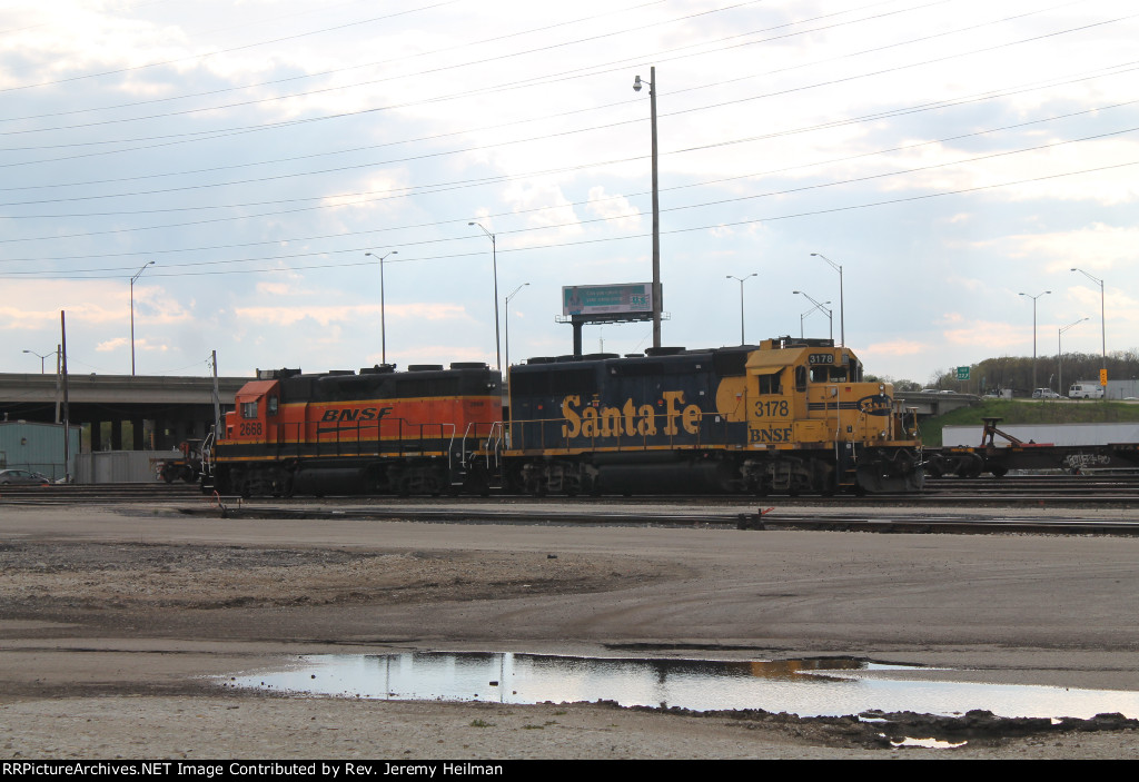 BNSF 3178 & 2668 (2)